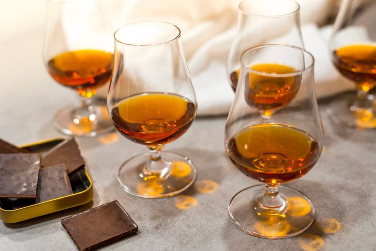 Whisky And Chocolate Pairing - A Tasting Guide - WhiskyFlavour